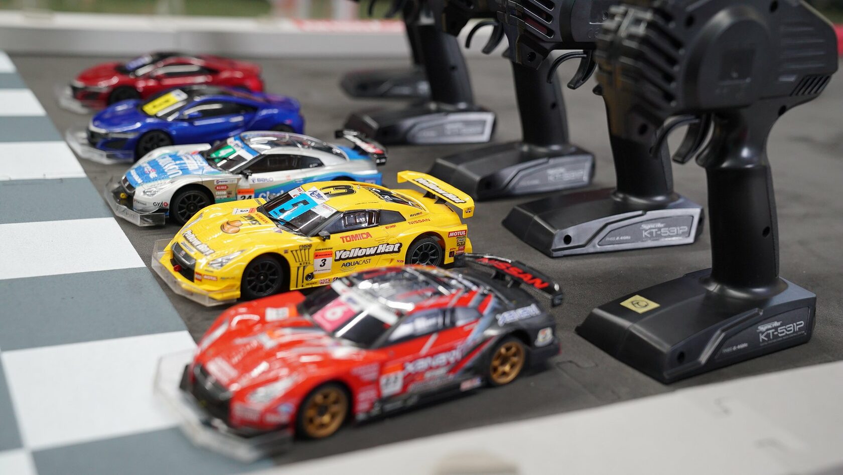 Mini-Z Racing Thrills Unleashed at SoCal’s Premier RC Track! Racetrack ...